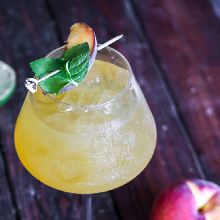 Peach Mint Spritz - touchofgingerrecipes.com